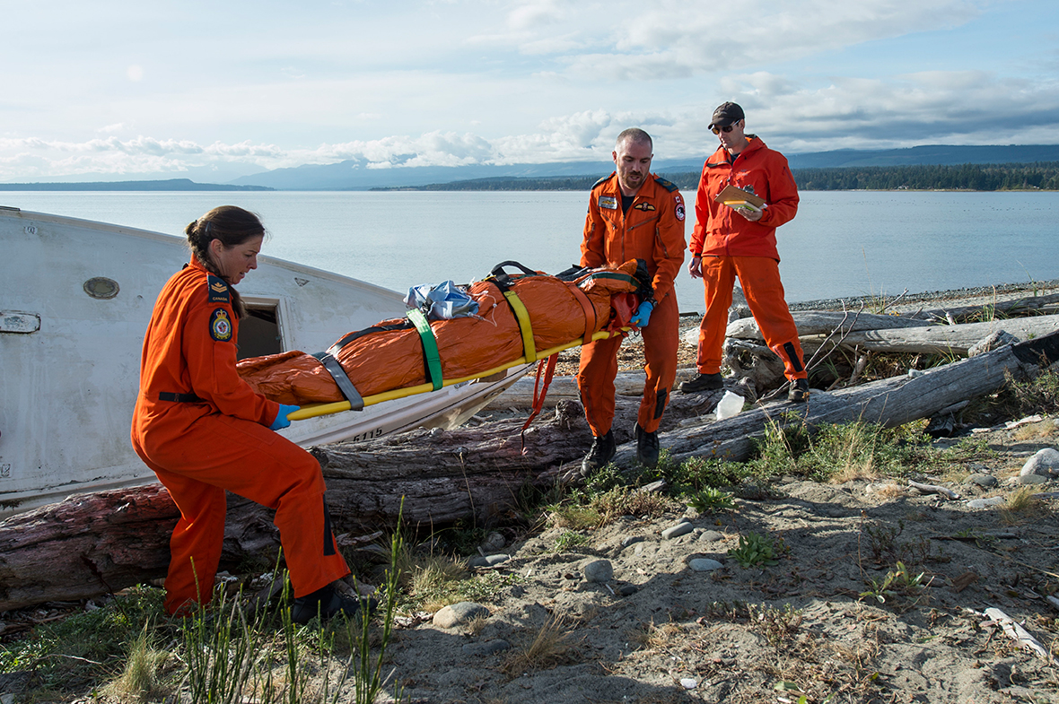 Para-Rescue in Canada | The Canadian Encyclopedia