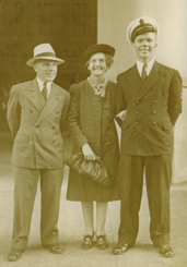 Ralph Lloyd (Primary Source) | The Canadian Encyclopedia