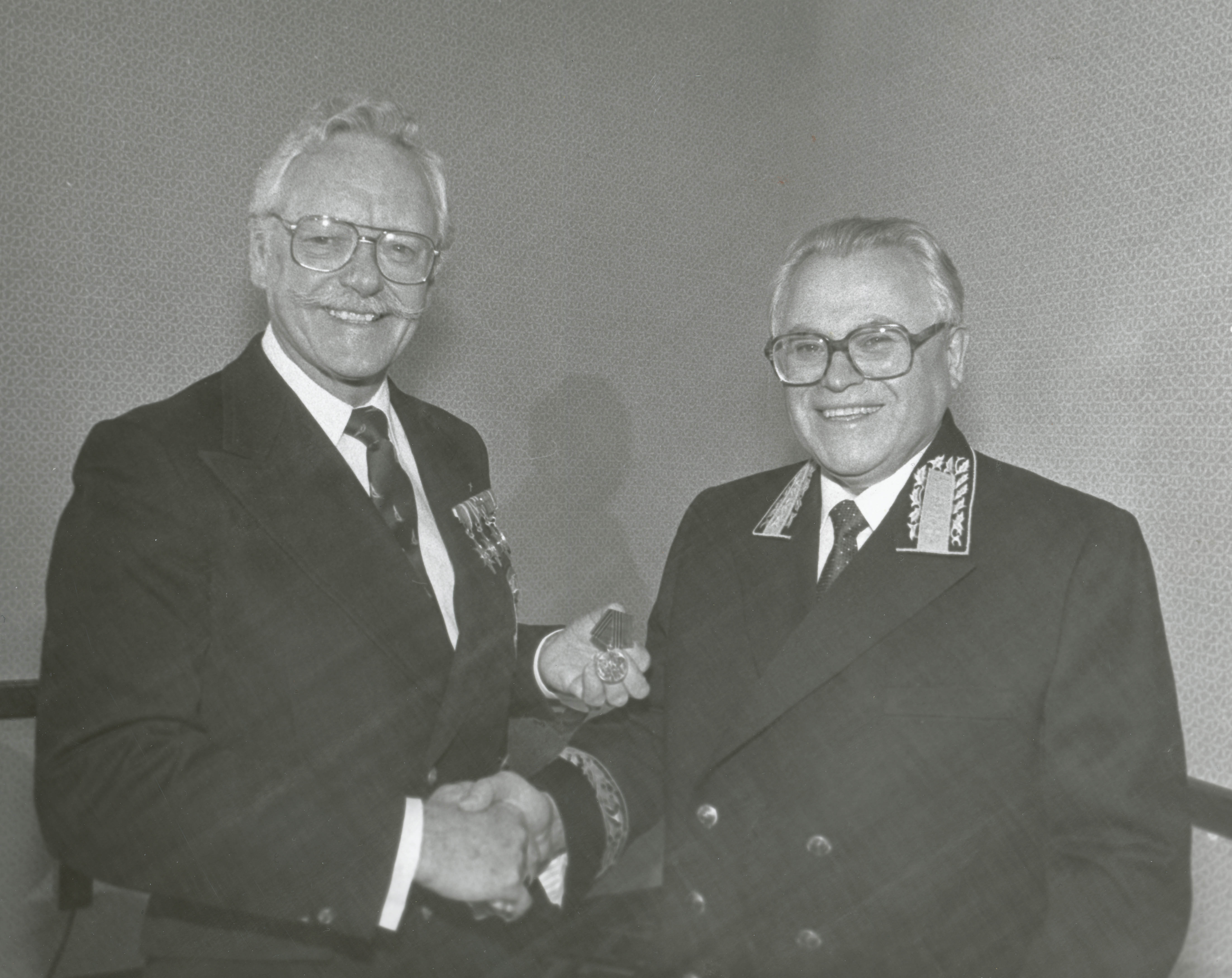 Robert Whitcomb Burt Brown | The Canadian Encyclopedia