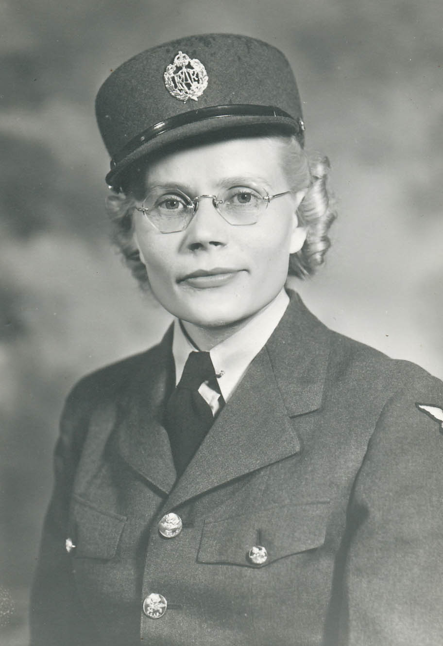 Lillie Olga Randy Randa | The Canadian Encyclopedia
