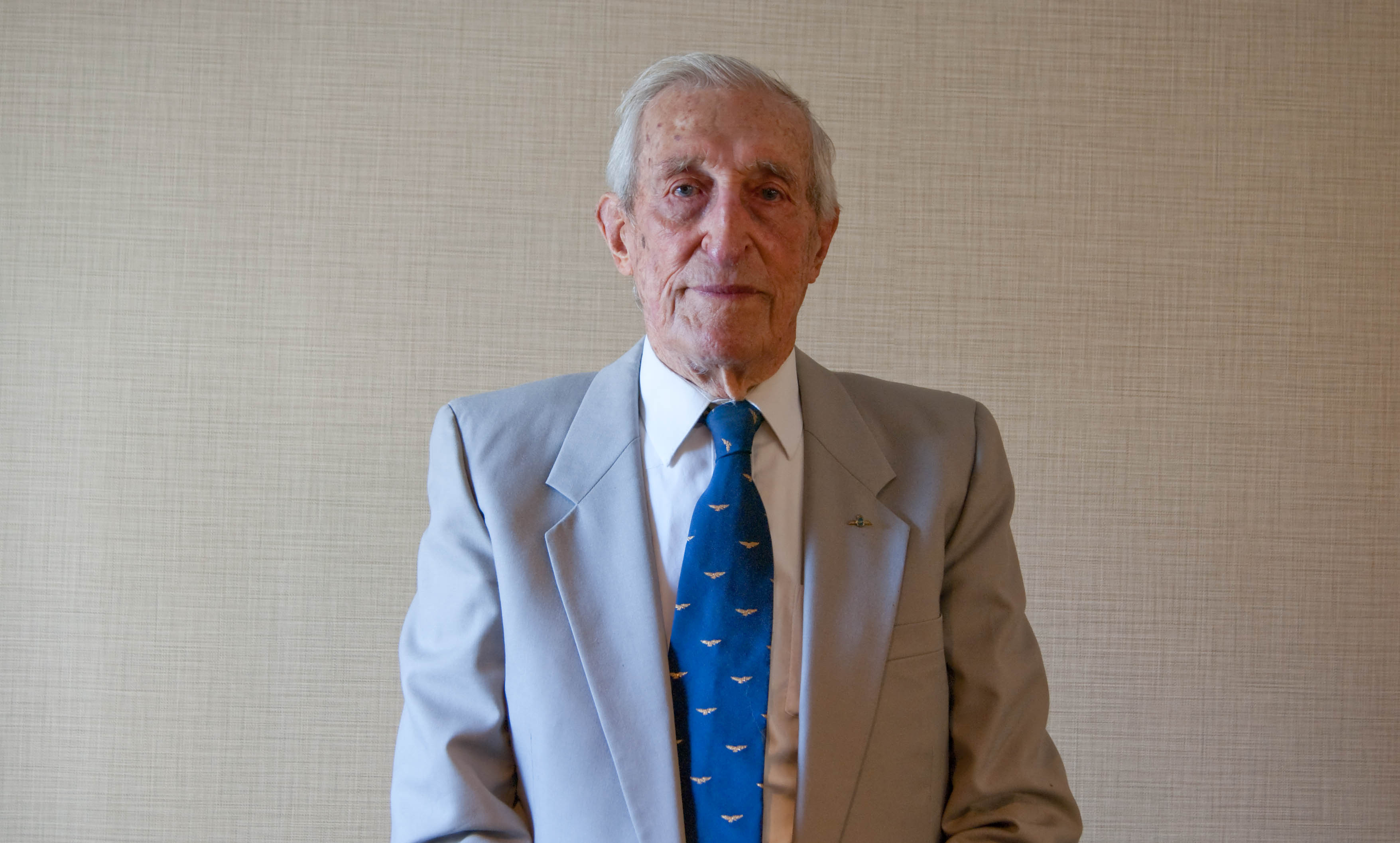 Gordon Webb (Primary Source) | The Canadian Encyclopedia