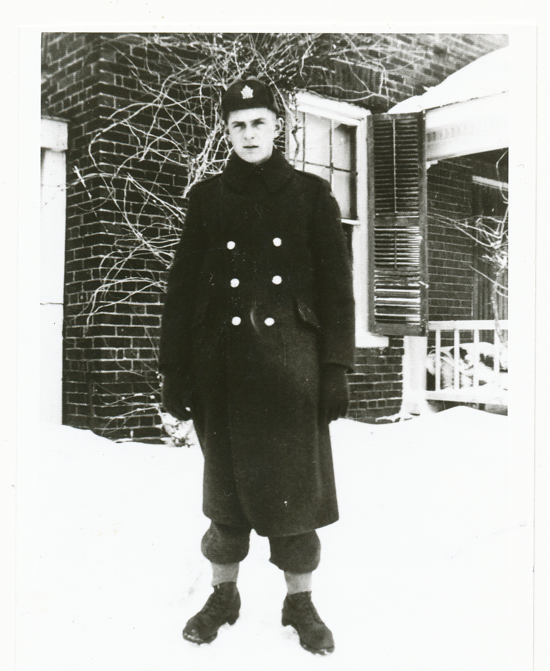 Stewart Bray | The Canadian Encyclopedia