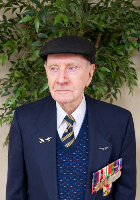 Donald Cuthbert Munroe | The Canadian Encyclopedia