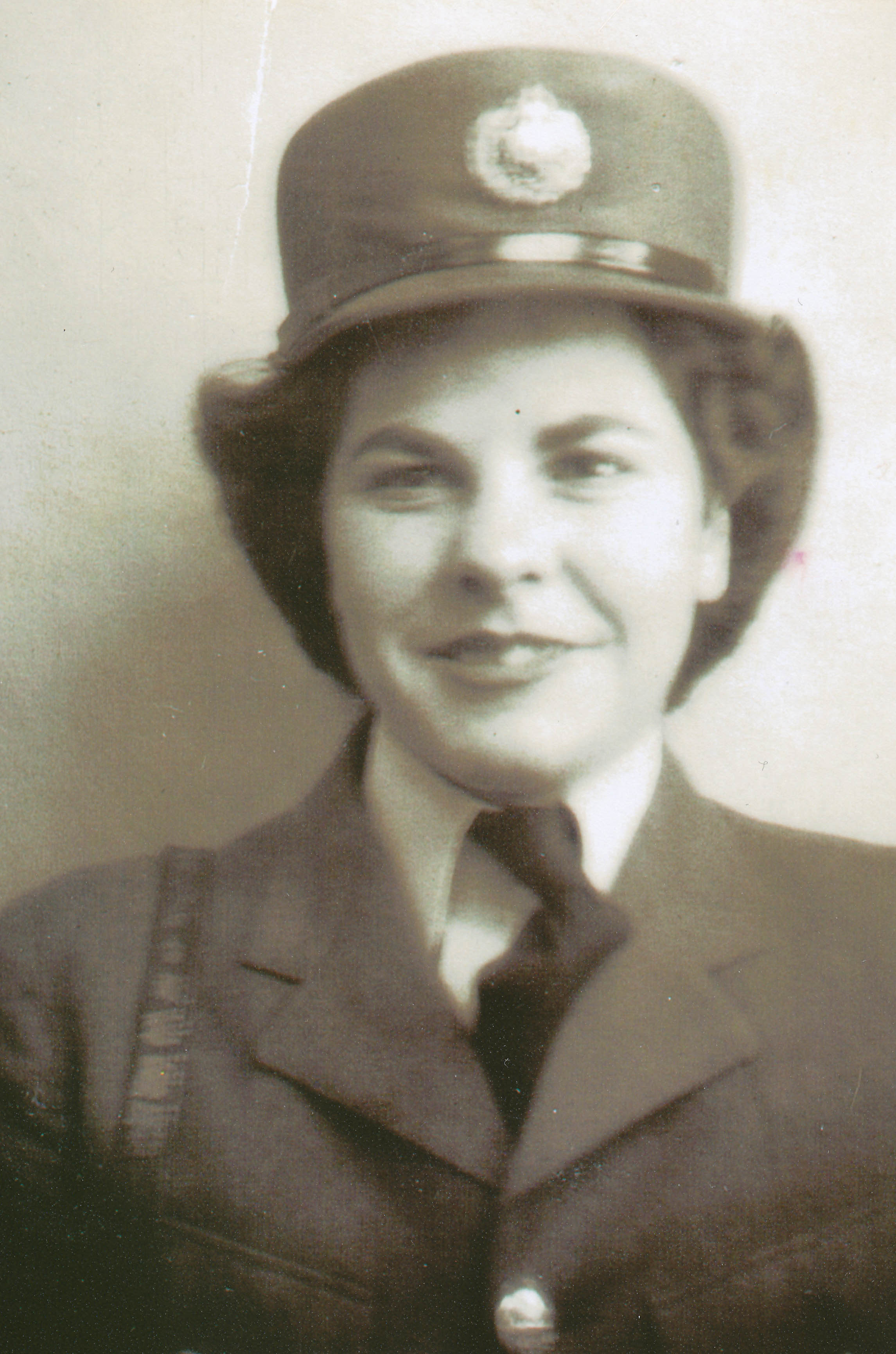 Violet "Vi" Hansen Newman (Primary Source) | The Canadian Encyclopedia